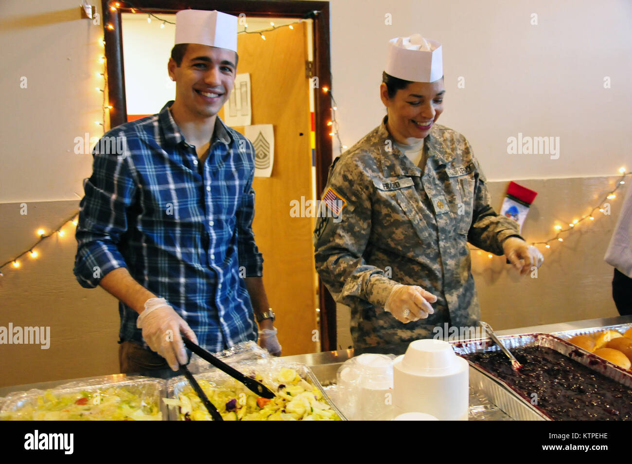 Army mess serving Christmas dinner Stock Photo - Alamy