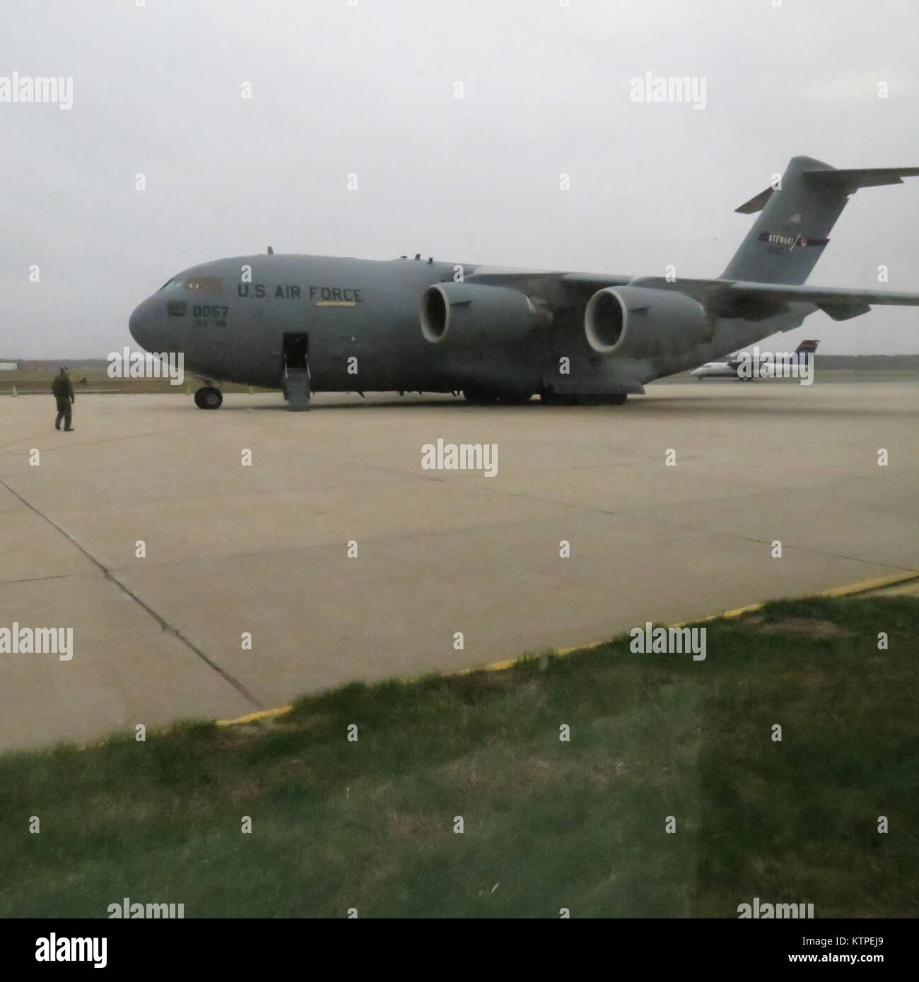 A c-17 operated by the 105th Airlift Wing of the New York Air National ...