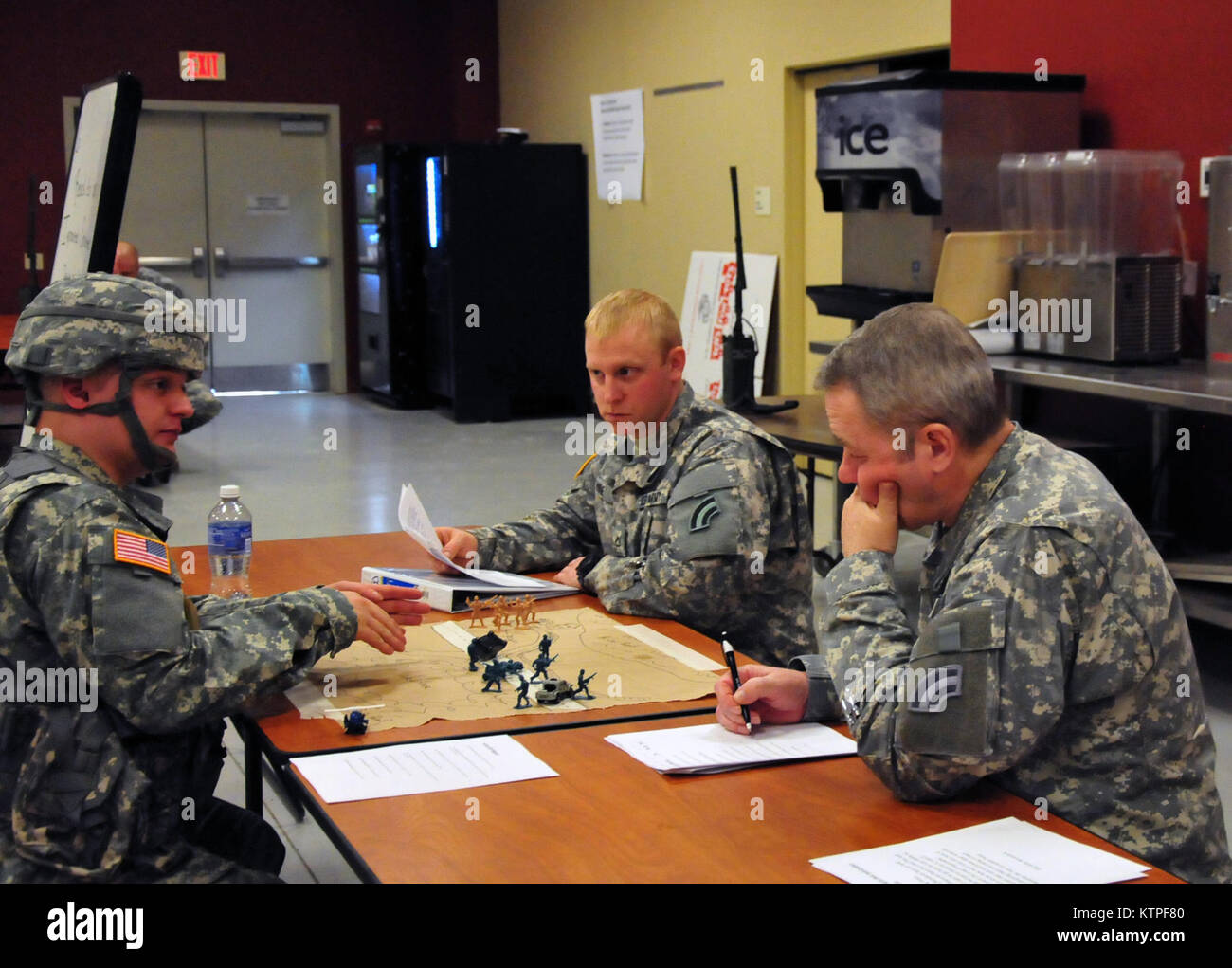 Spc. Ben Sheehan, left, demonstrates how to react to an Improvised ...