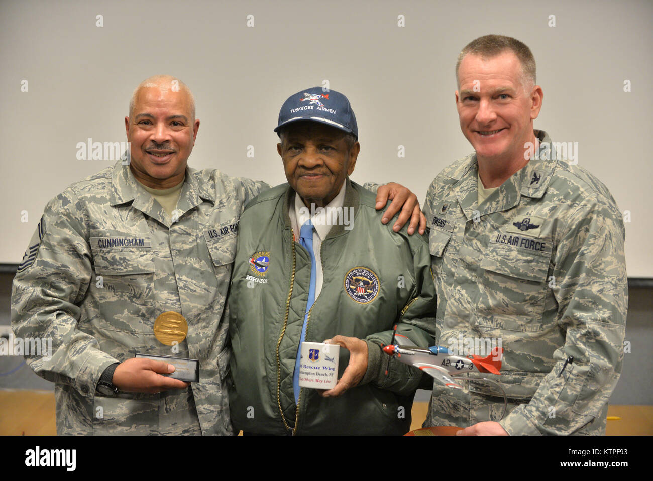 WESTHAMPTON BEACH, NY - Senior Master Sergeant Lindsay Cunningham and ...