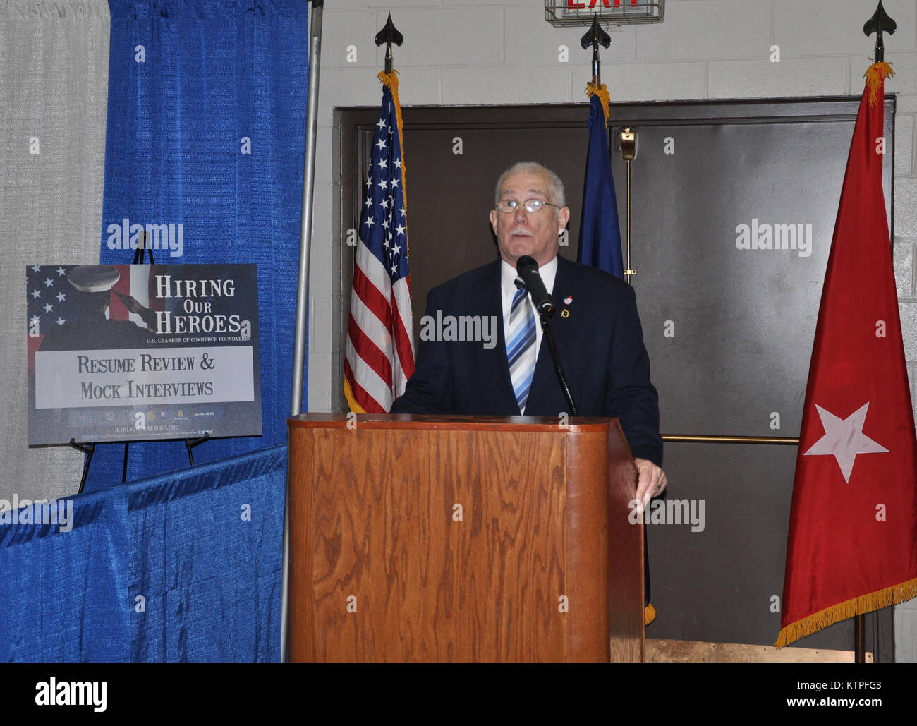 Retired Command Sgt. Major Robert Van Pelt, Transition Assistance ...