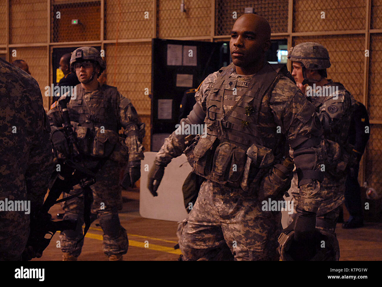 NEW YORK –Soldiers of the 1-69th Infantry march in the New York City’s ...