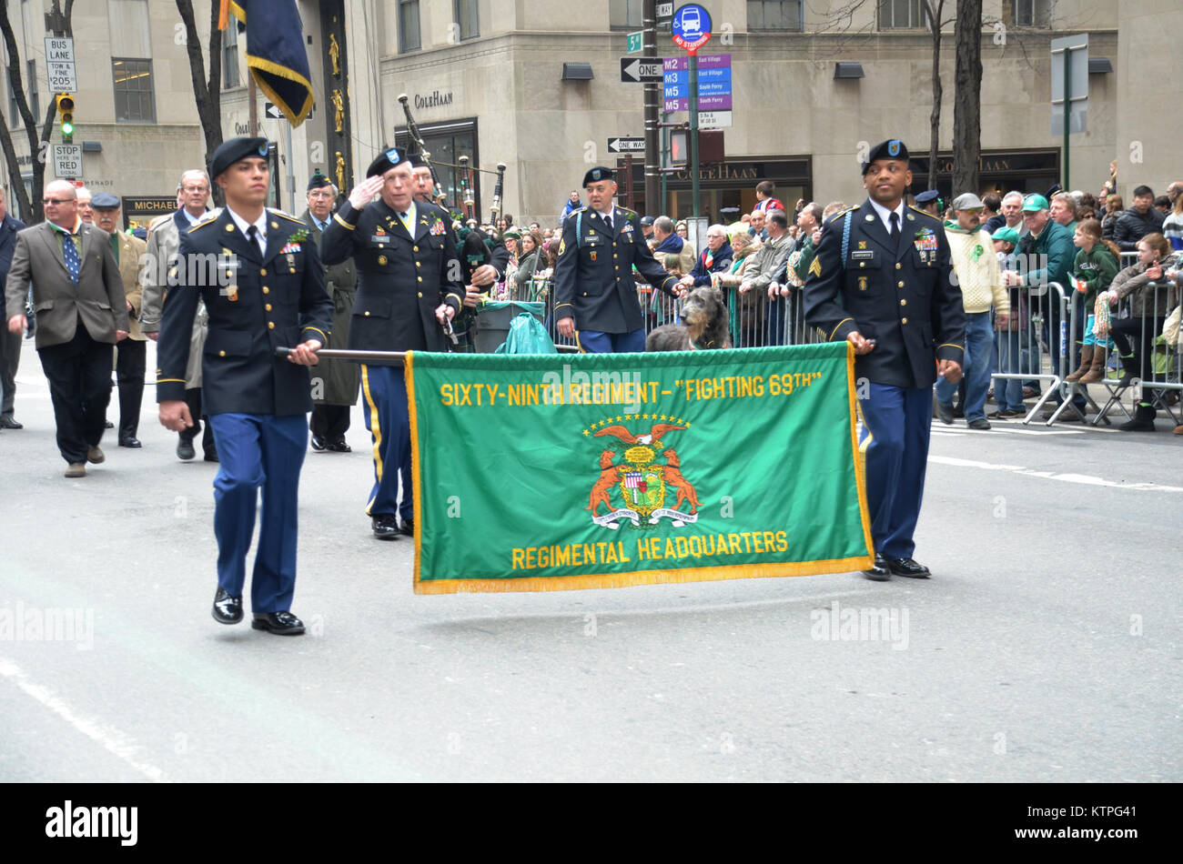 NEW YORK, NY - The Soldiers of the New York National Guard's 1st ...