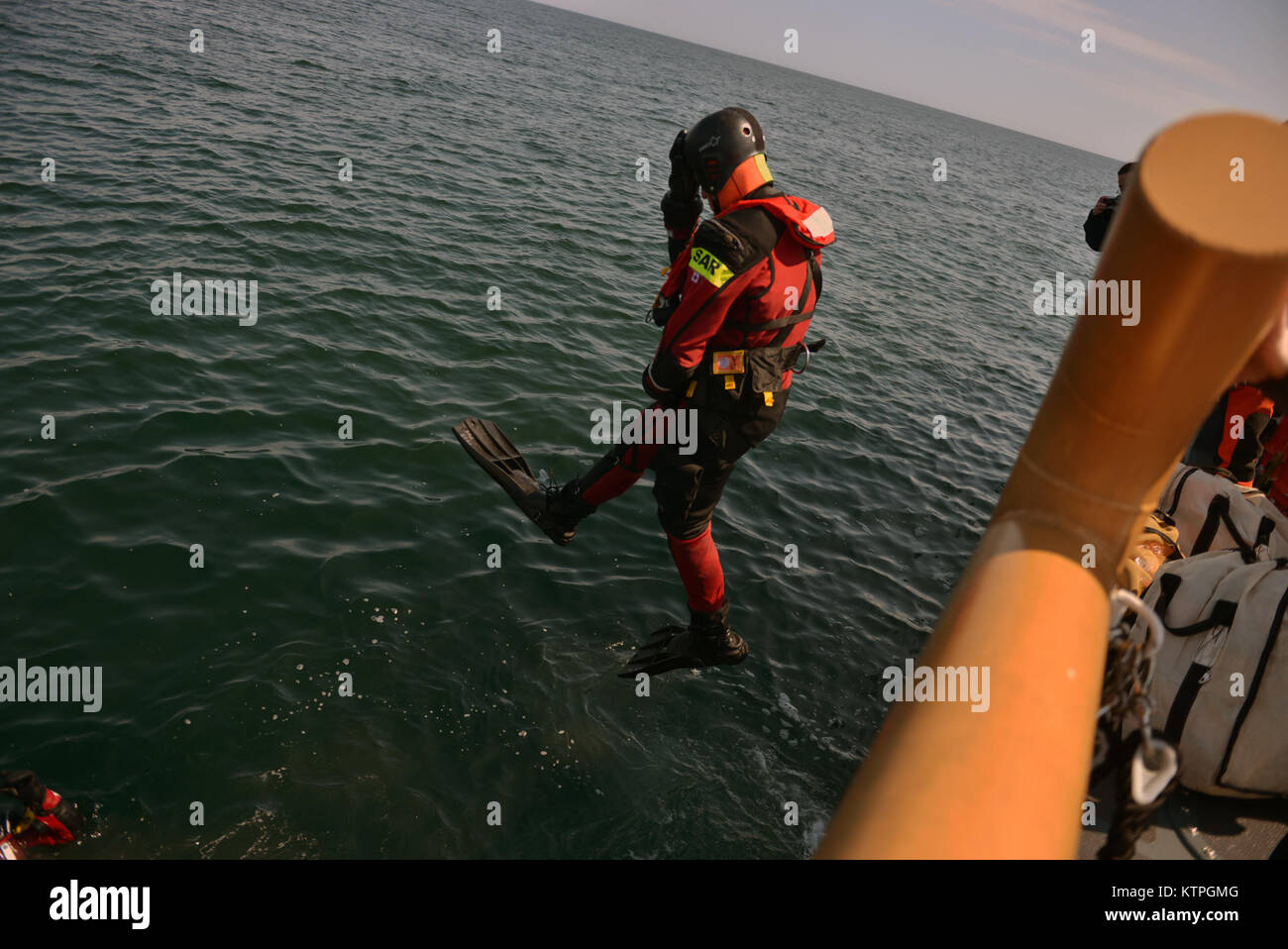 CAPE COD, MA - Search and Rescue Technicians from 413 Rescue Squadron ...
