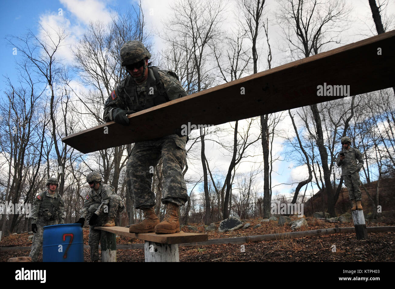 42nd Inf. Div. Soldiers from Headquarters Services Company determine ...