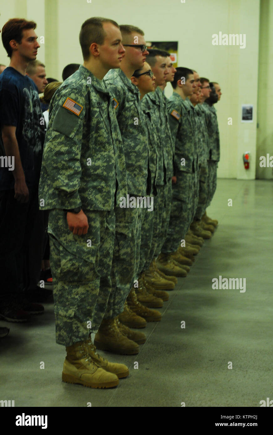 Soldiers Lined High Resolution Stock Photography and Images - Alamy