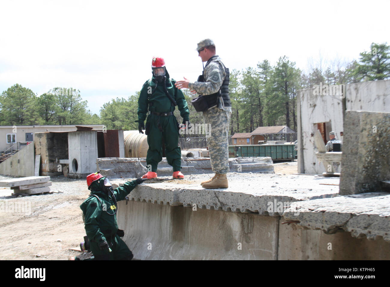 New York Army National Guard Soldiers from Company A, 27th Brigade ...