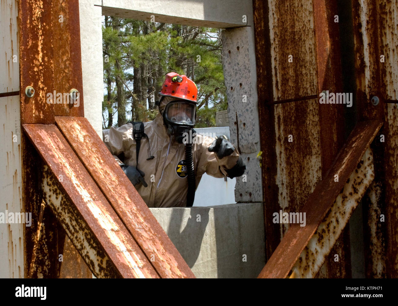 Cbrn soldier from joint hi-res stock photography and images - Alamy