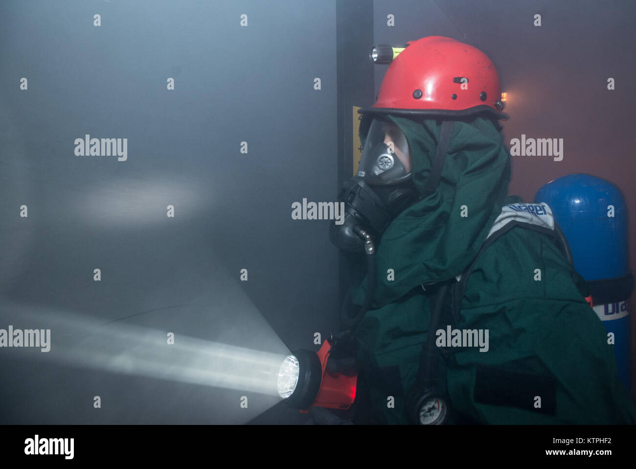 Members of the New York National Guard's 24th Civil Support Team train ...