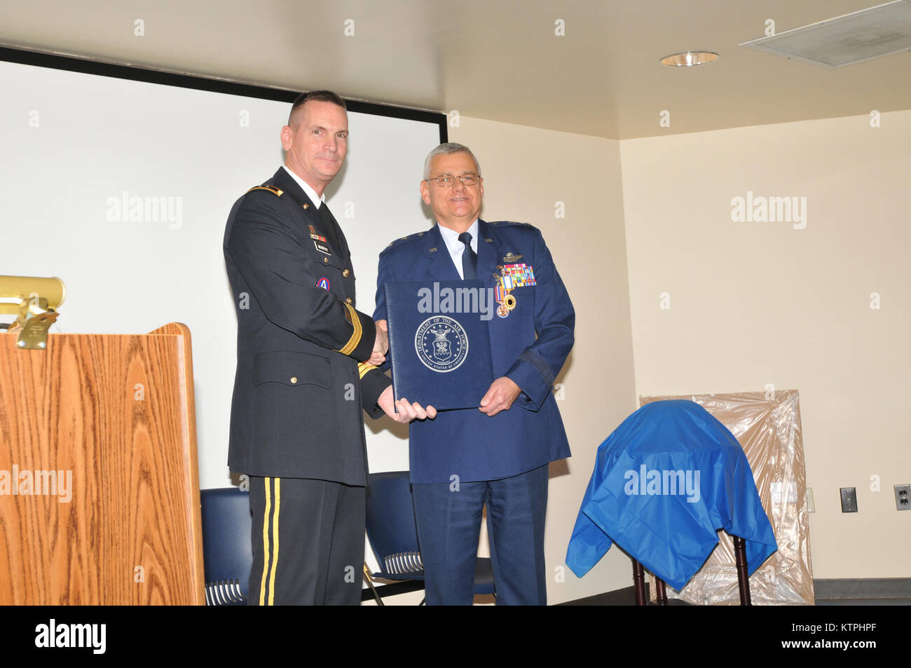 Major general kwiatowski hi-res stock photography and images - Alamy