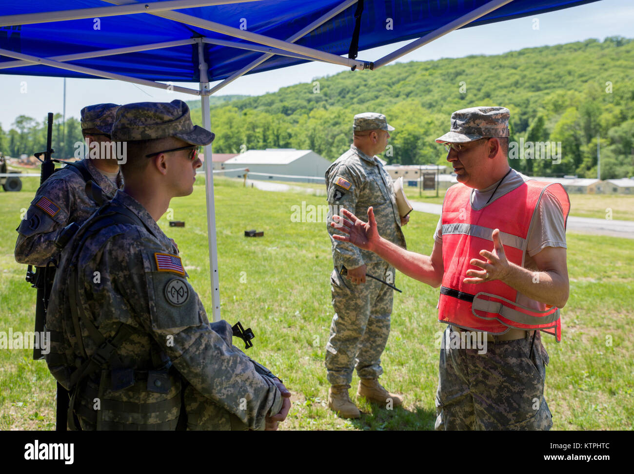 Soldiers confirm their rifle zero before the 2015 TAG Combat ...