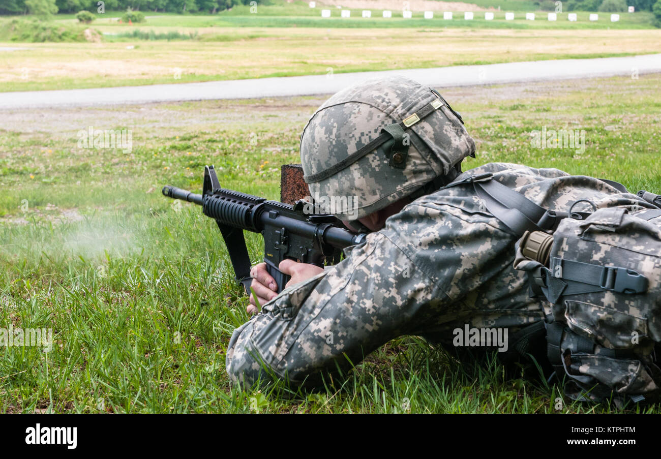 Service members compete in the Combat Rifleman Excellence-in ...