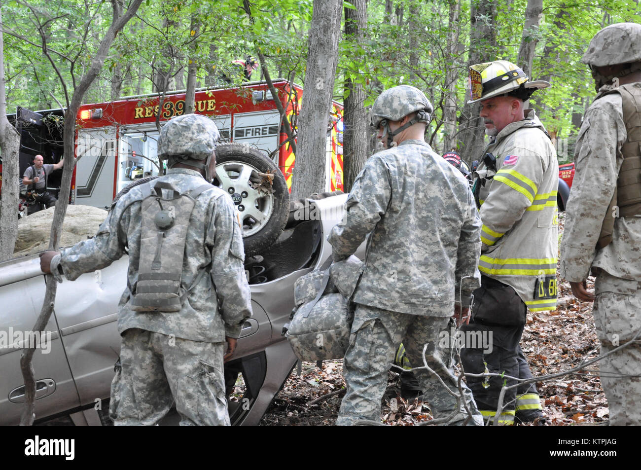 CAMP SMITH-- New York Army National Guard Soldiers conducted emergency ...