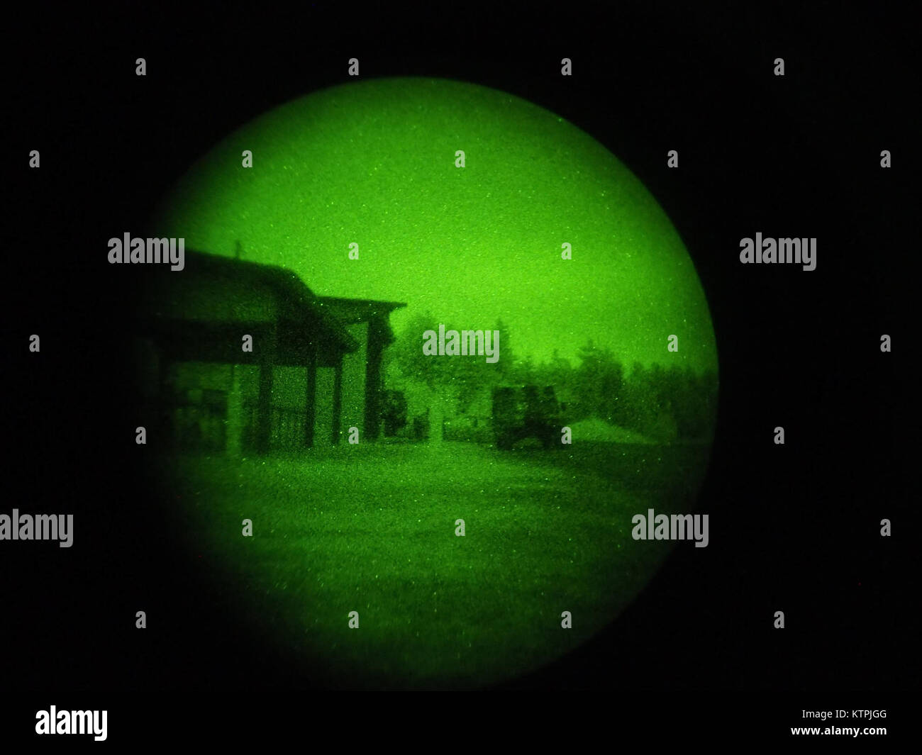 Soldiers of the 42nd Infantry Division Headquarters and Headquarters ...