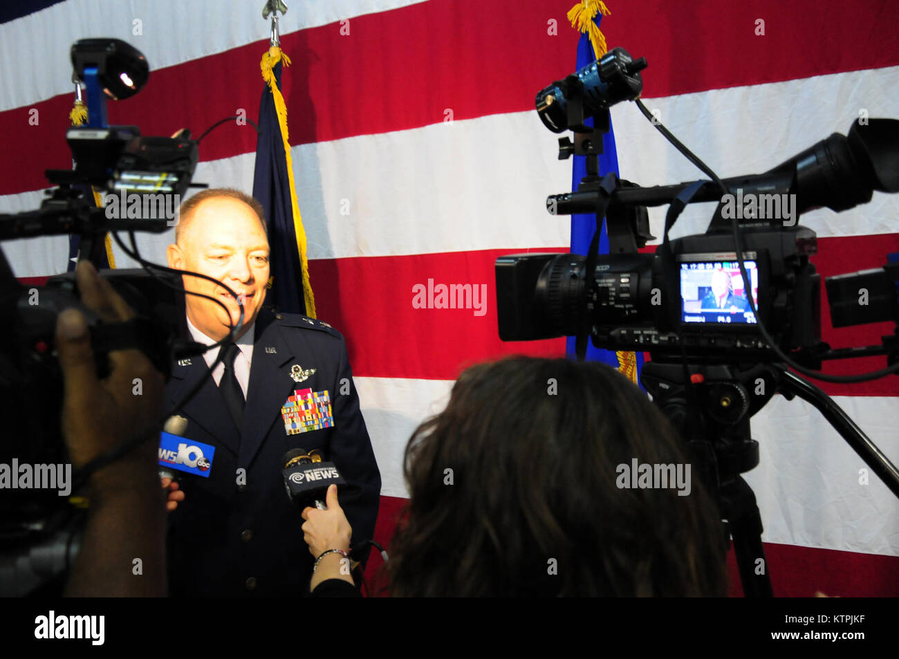 US military medal ceremony Stock Photo - Alamy