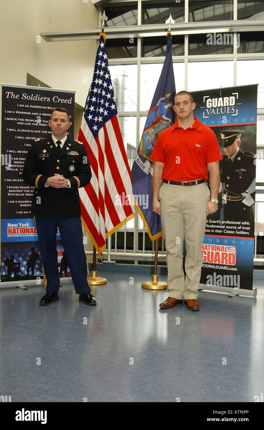 New York national guard recruiting Stock Photo - Alamy