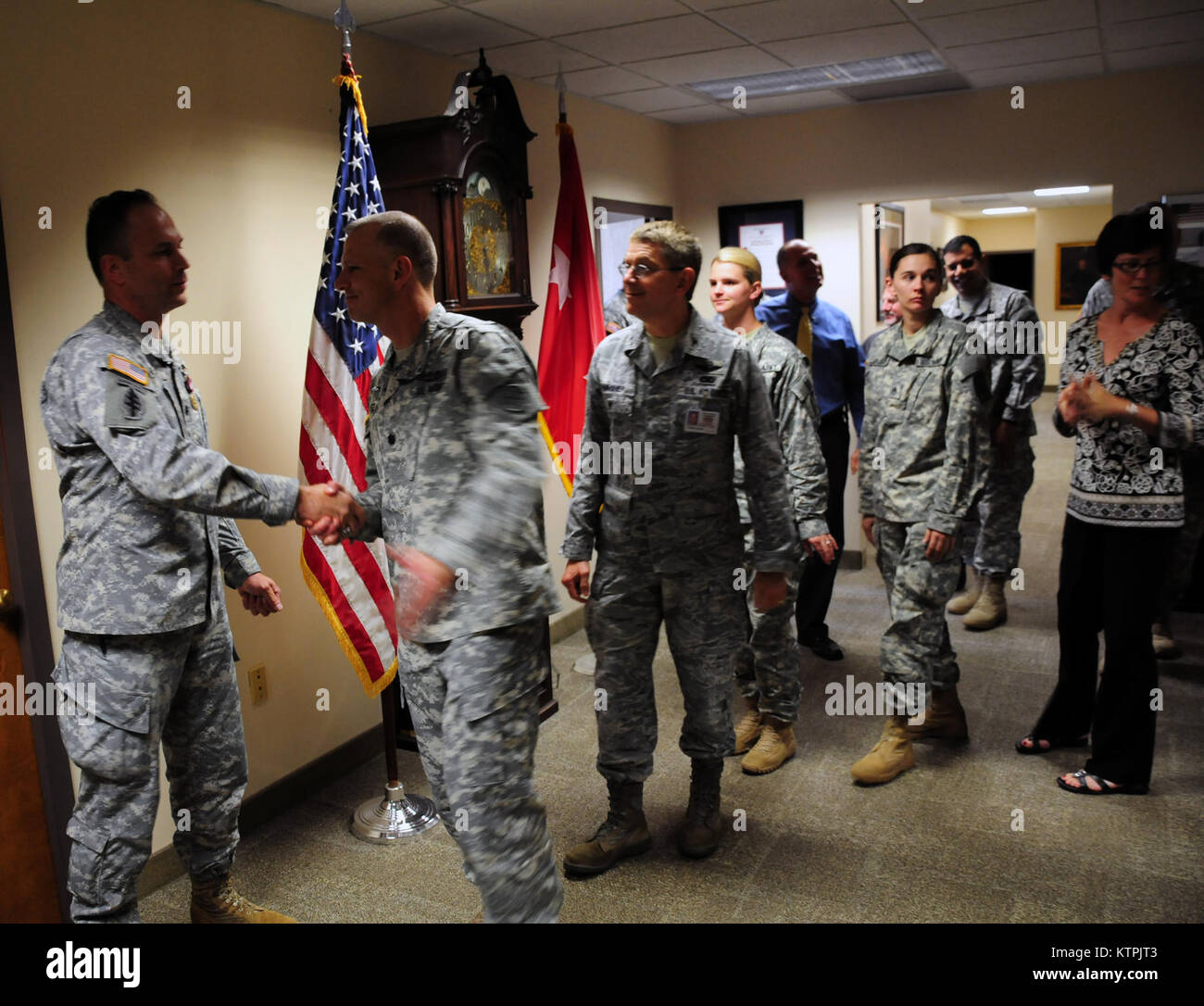 Maj. Gen. Patrick Murphy presents the Meritorious Service Medal to Lt ...