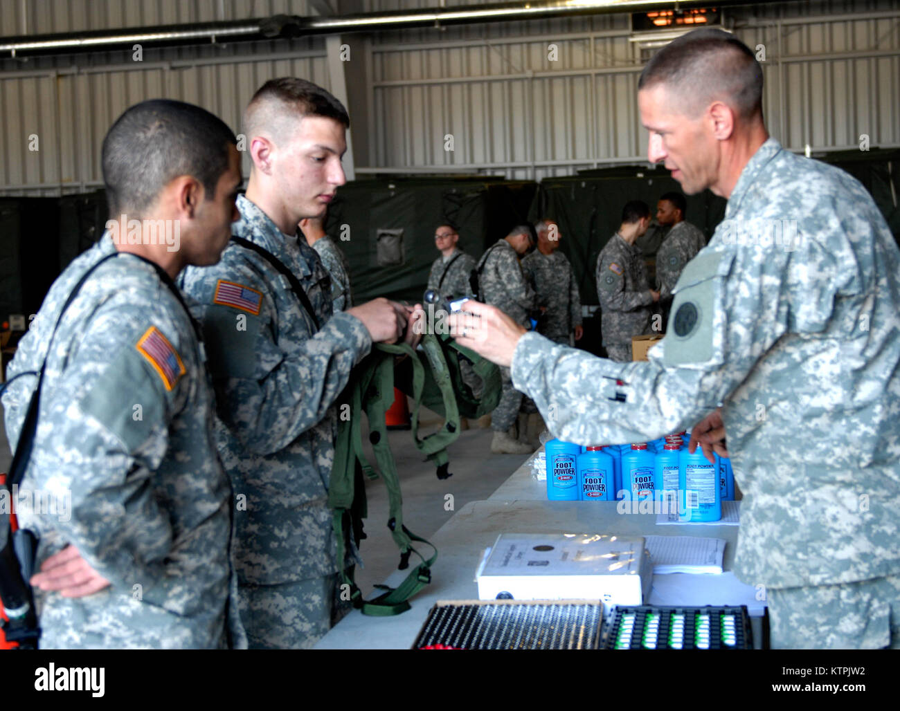 FORT DRUM, NY—Nearly 2,500 Soldiers from the 27th Infantry Brigade ...