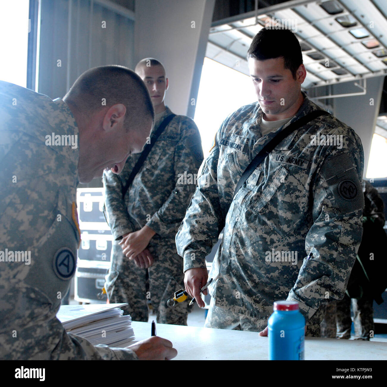 FORT DRUM, NY—Nearly 2,500 Soldiers from the 27th Infantry Brigade ...
