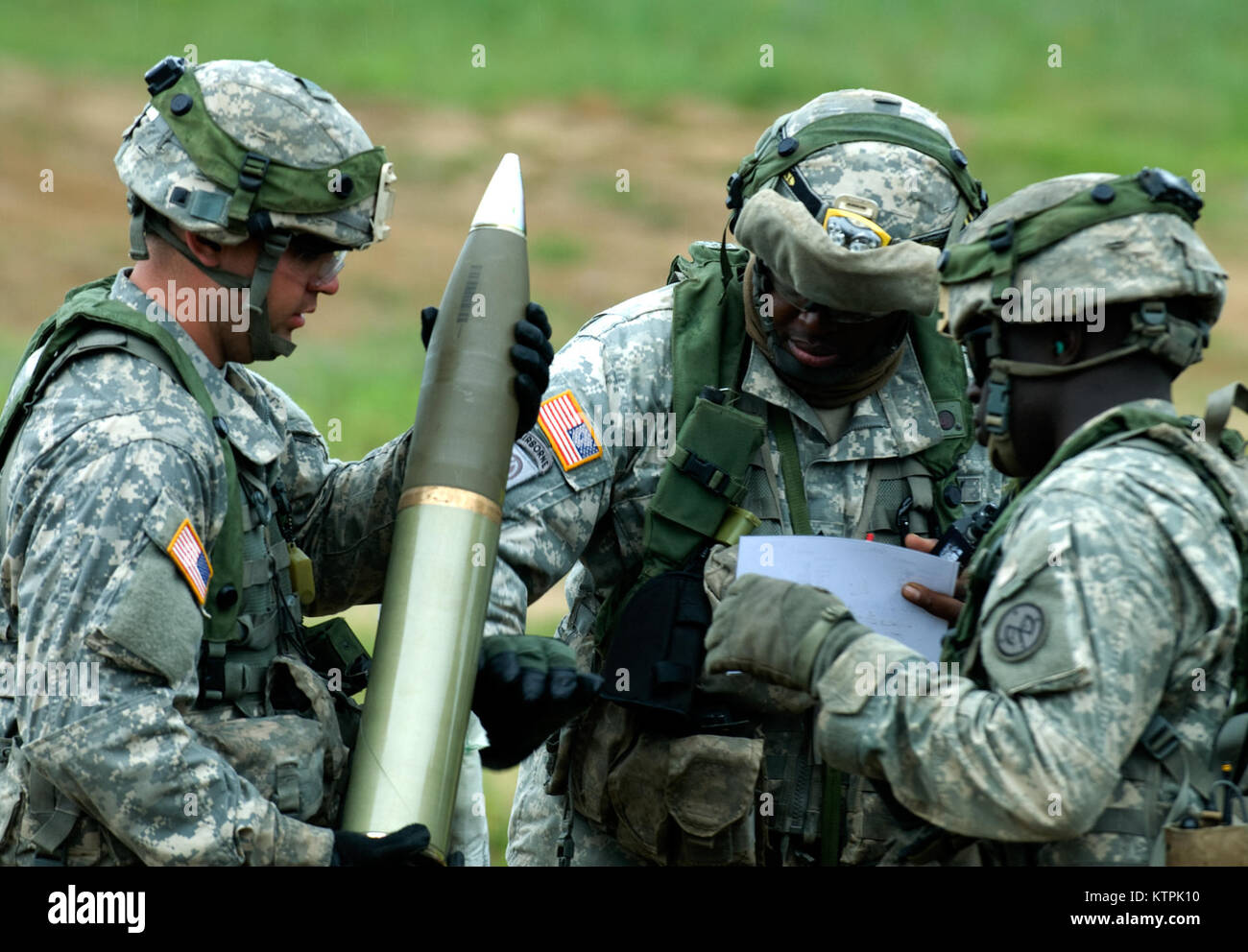 M119 howitzer hi-res stock photography and images - Alamy