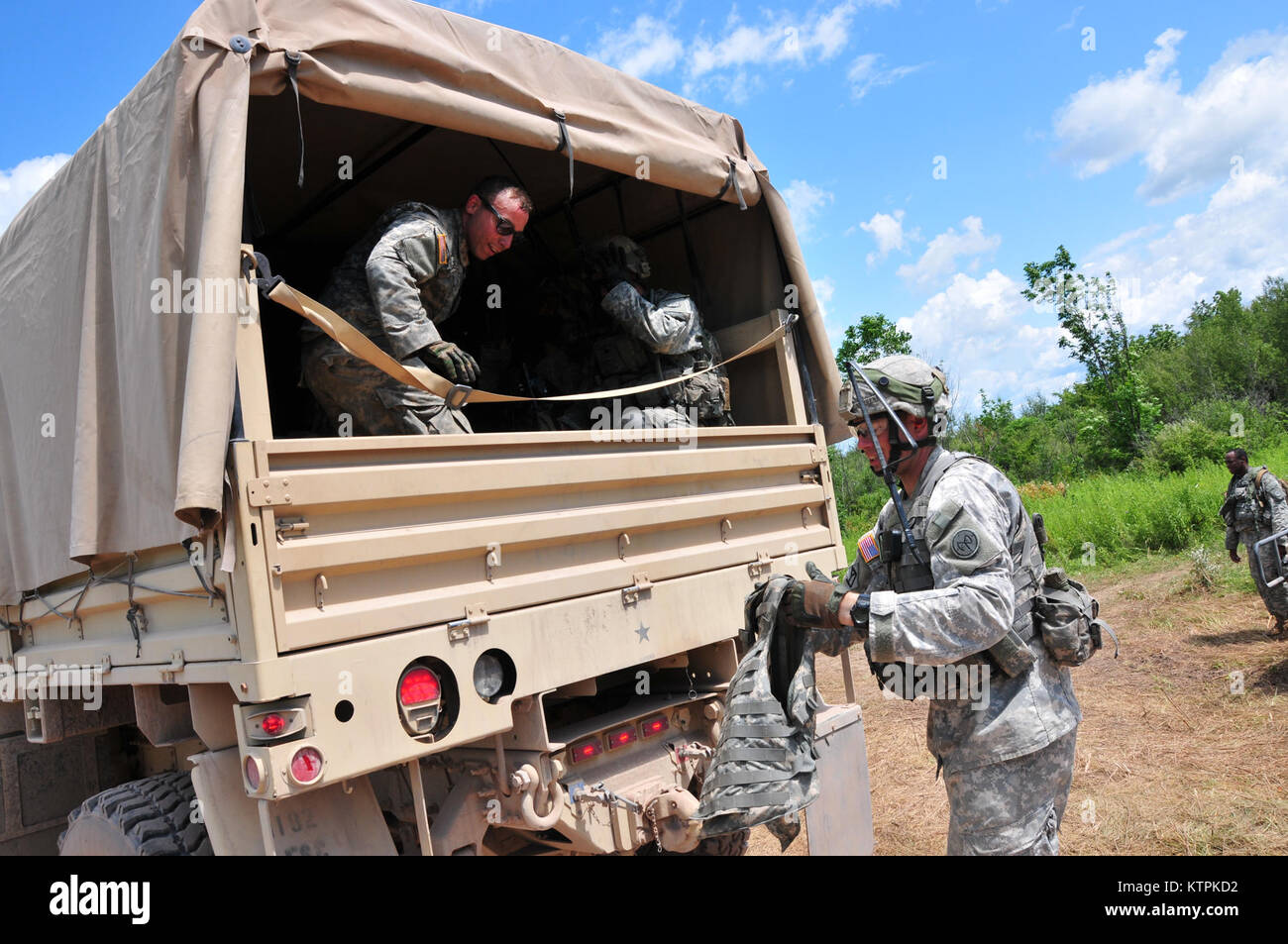 FORT DRUM, N.Y. – A soldier of 1st Battalion, 182nd Infantry Regiment ...