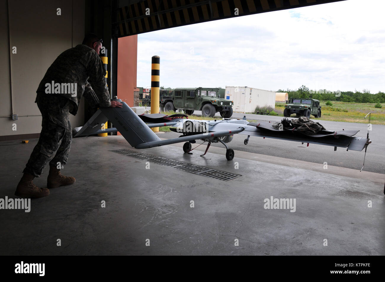 Fort Drum, N.Y. -- Soldiers from the 27th Infantry Brigade Combat Team ...