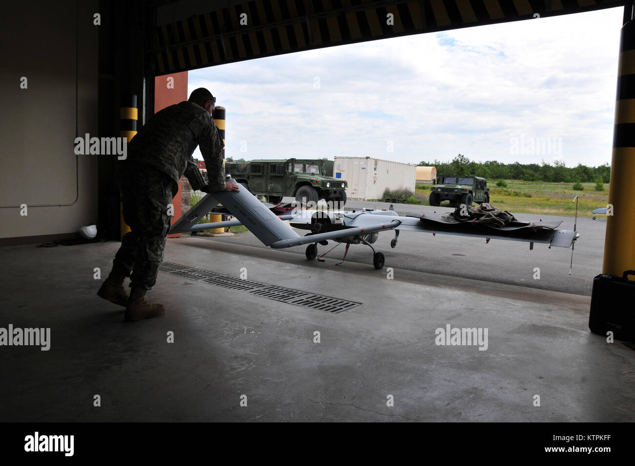 Fort Drum, N.Y. -- Soldiers from the 27th Infantry Brigade Combat Team ...