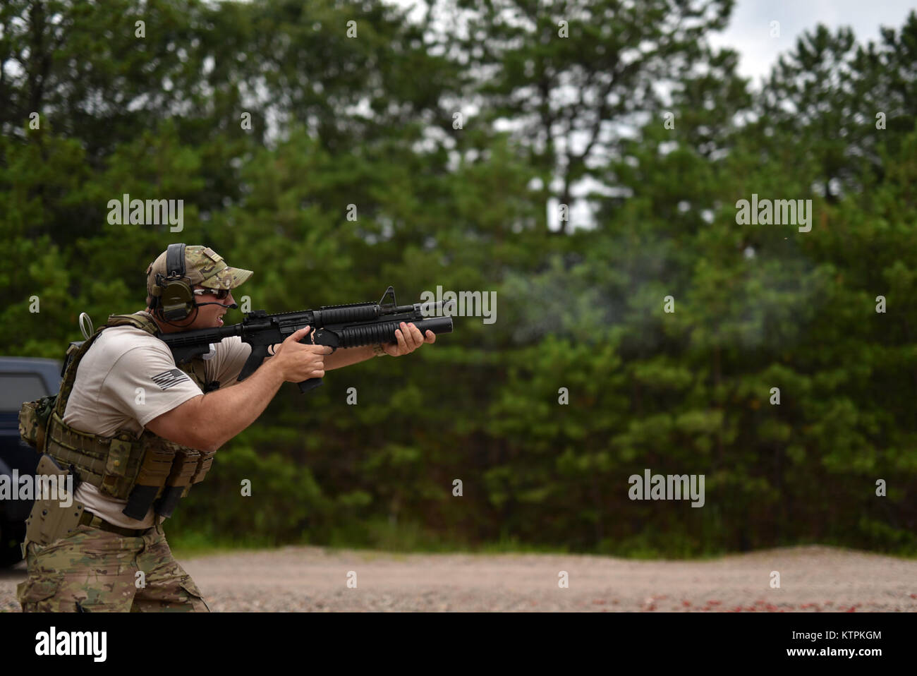 Air force combat arms training and maintenance hi-res stock photography ...