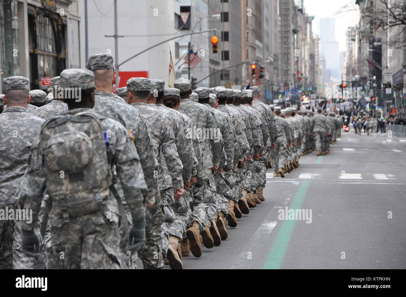 NEW YORK, N.Y.- The New York Army National Guard's 1st Battalion 69th ...