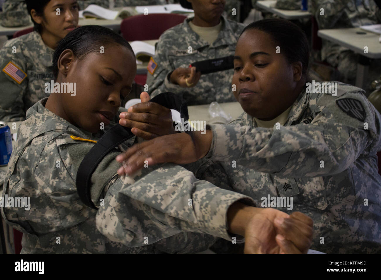 U.S. Army National Guard personnel daily duties and life. Working ...