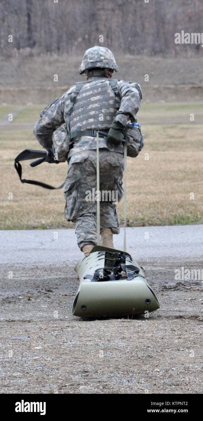 CAMP SMITH TRAINING SITE, N.Y.- A soldier from the New York Army ...