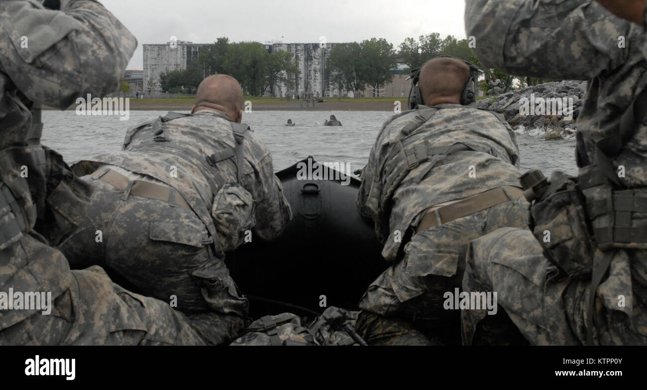 Infantrymen with Troop C, 2nd Squadron, 101st Cavalry Regiment, crew an ...