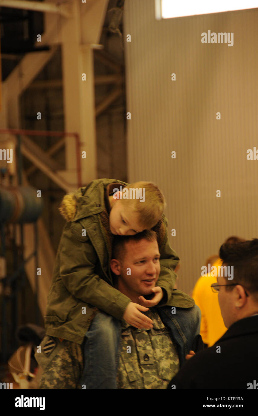 Hundreds of family members and well wishes gathered to bid farewell to ...