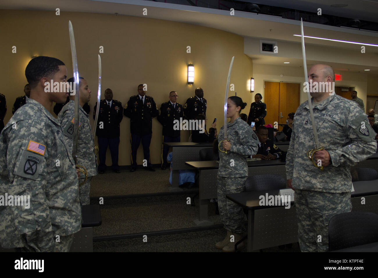 Soldiers the 369th Special Troops Battalion participate in the ...
