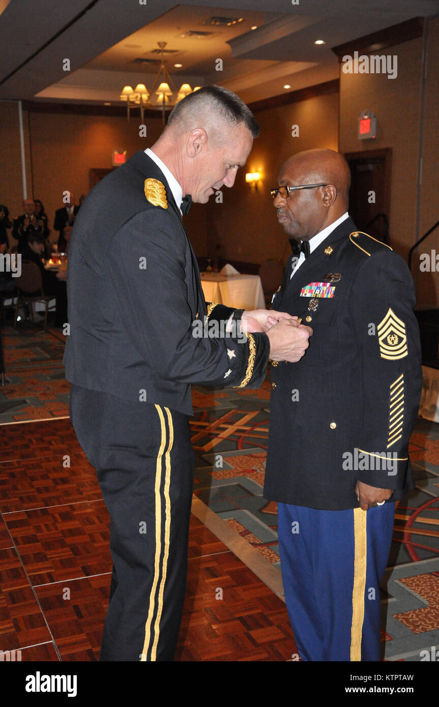 Former New York Army National Guard Command Sgt. Major Louis Wilson and ...