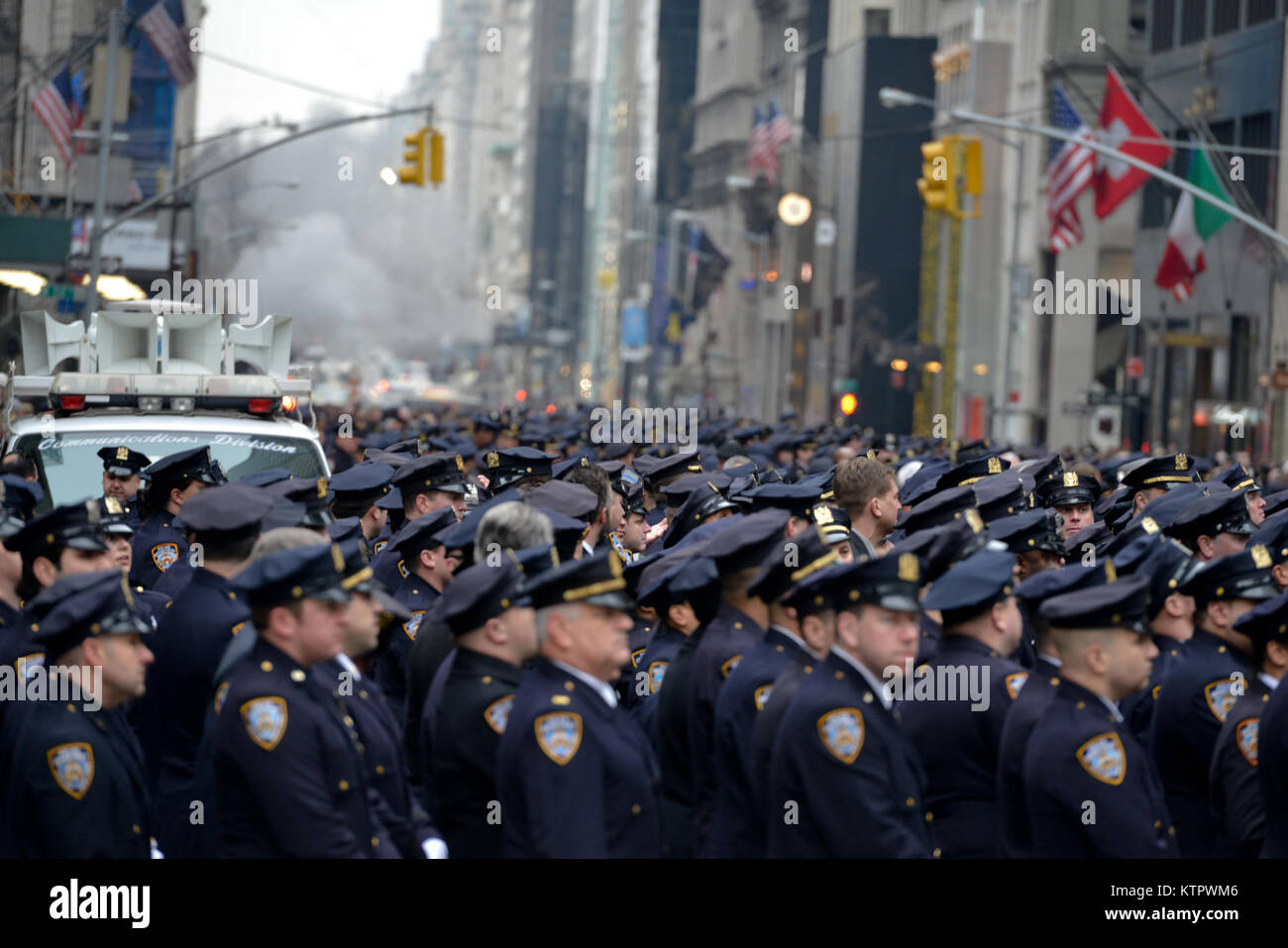 Tens of thousands of military members, police officers, fire fighters ...