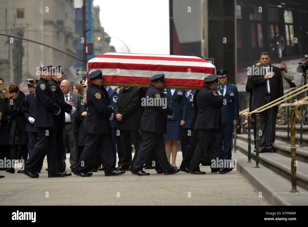 Tens of thousands of military members, police officers, fire fighters ...