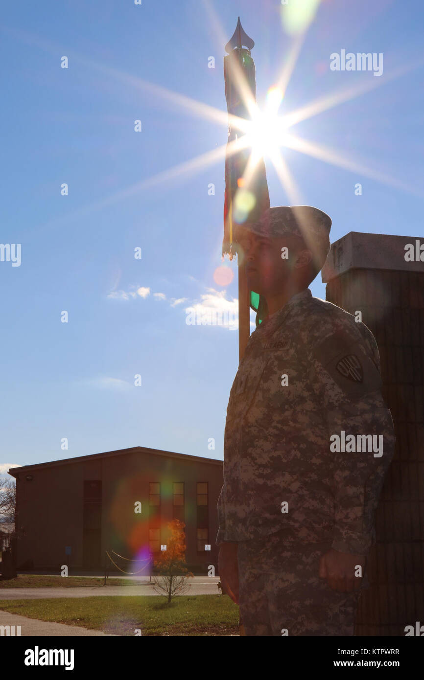 More than 120 members of the New York Army National Guard's 442nd ...