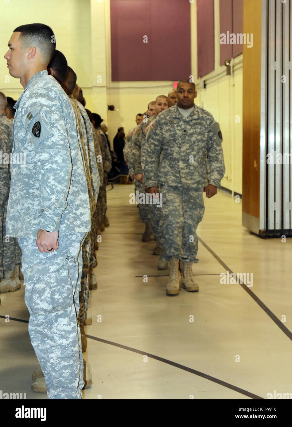 More than 120 members of the New York Army National Guard's 442nd ...
