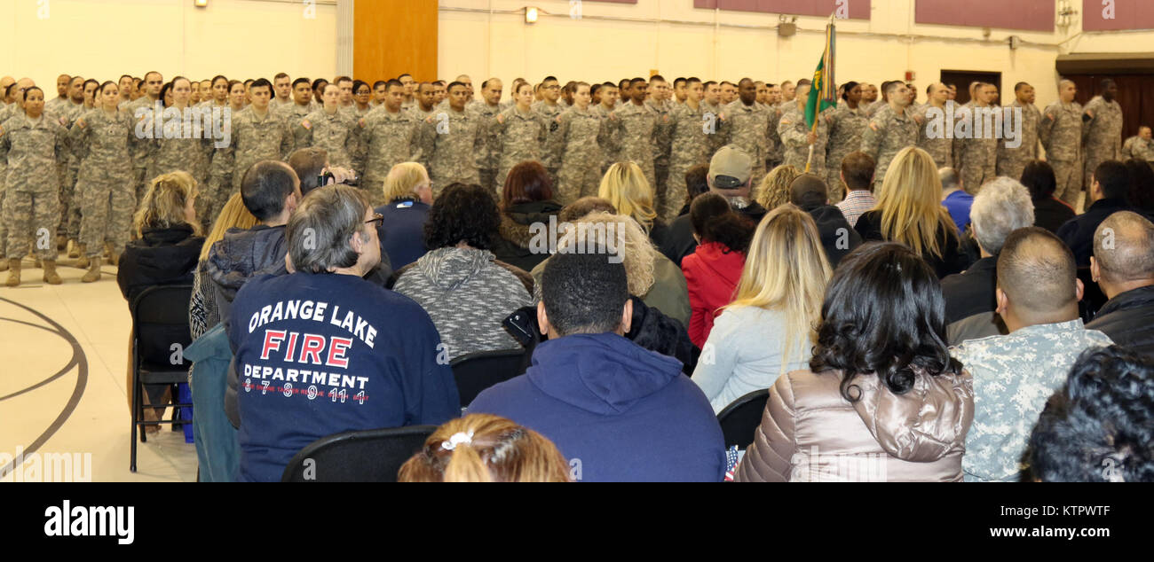 More than 120 members of the New York Army National Guard's 442nd ...