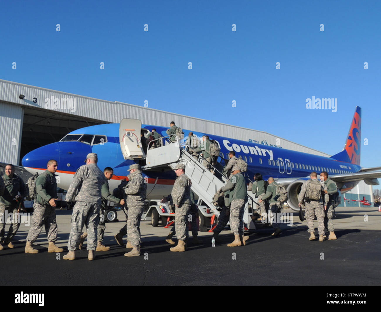 Fort bliss military police hi-res stock photography and images - Alamy