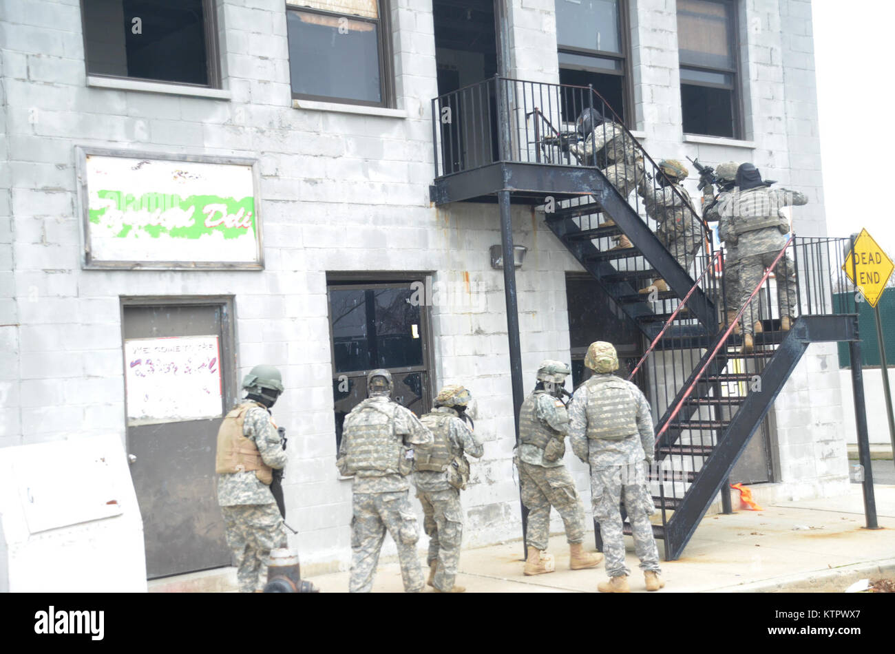 New York Amy National Guard Soldiers of Company Alpha, 1st Battalion ...