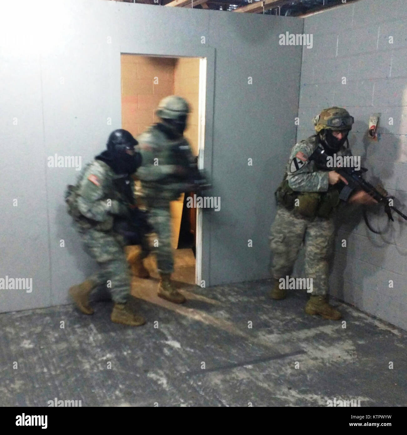 New York Amy National Guard Soldiers of Company Alpha, 1st Battalion ...