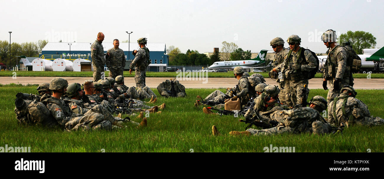 ROME – New York Army National Guard Soldiers with 2nd Battalion, 108th ...