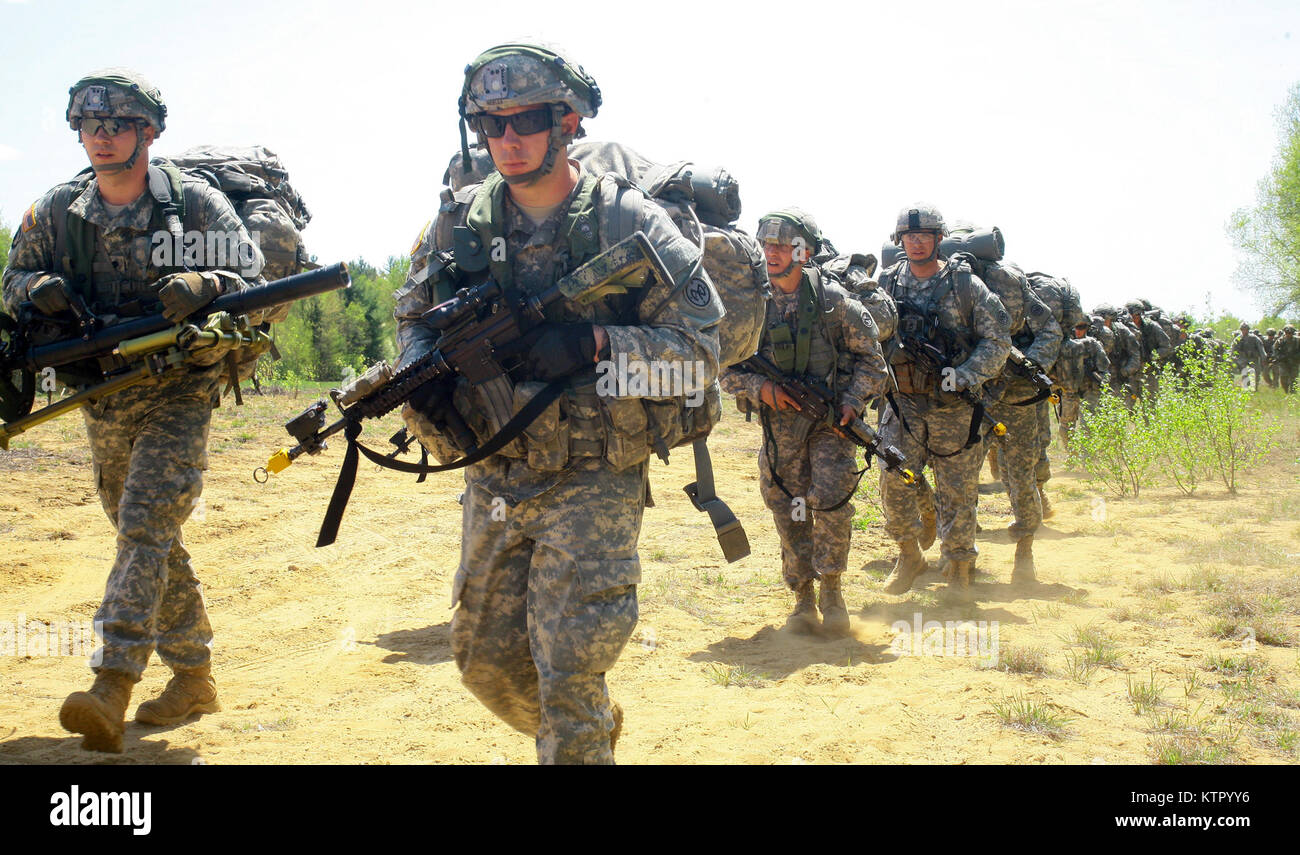 FORT DRUM – Infantryman from Alpha Company, 2nd Battalion, 108th ...