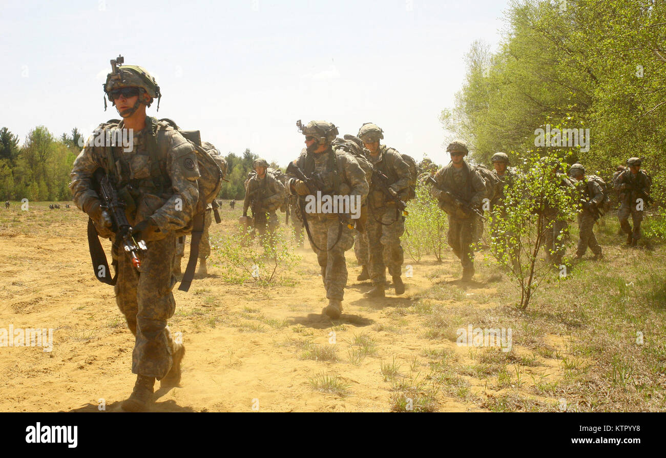 FORT DRUM – Infantryman from Alpha Company, 2nd Battalion, 108th ...