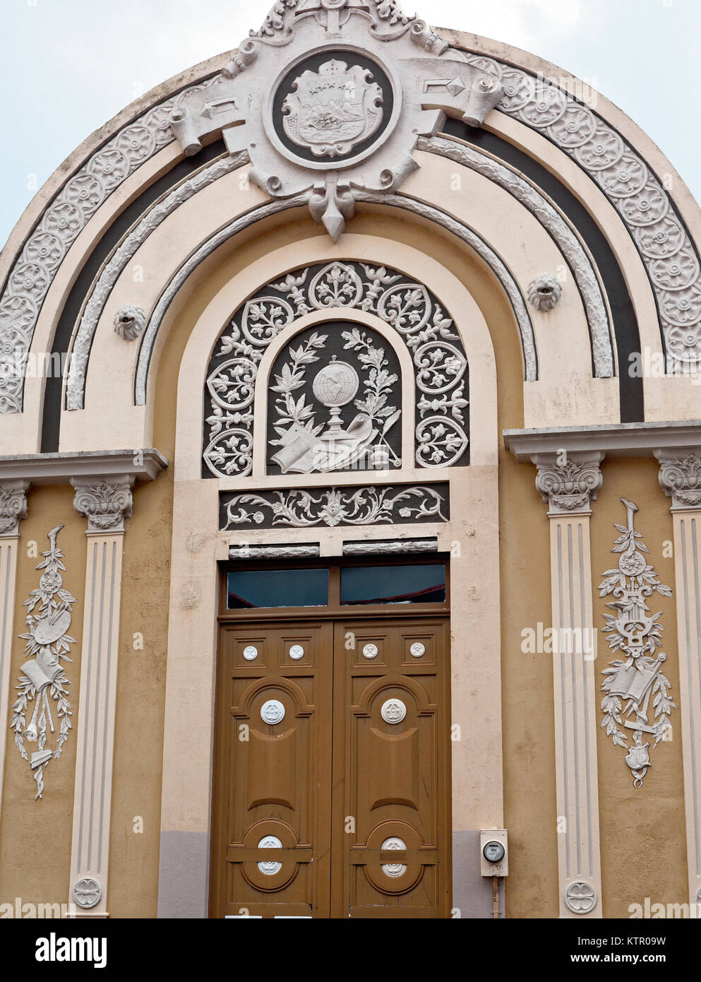 San jose costa rica central market hi-res stock photography and images ...