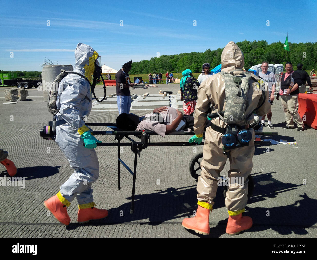 Search and Extraction Soldiers from the New York Army National Guard’s ...