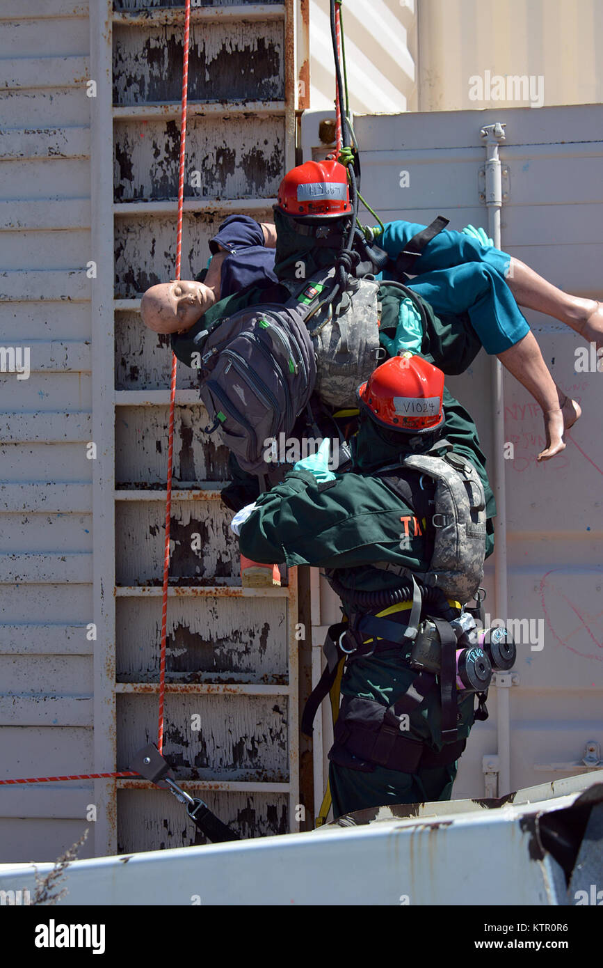 ORISKANY, N.Y.-- New York National Guard troops of the Region II ...