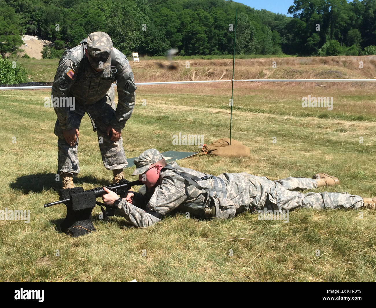 Primary marksmanship instruction hi-res stock photography and images ...